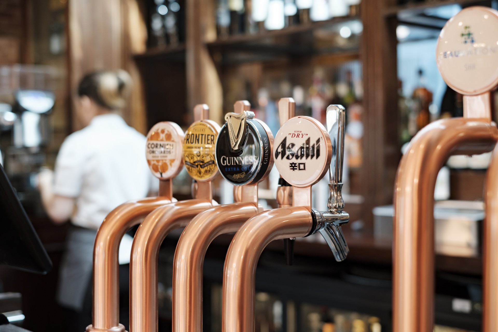 Pub in Burton, Christchurch | The Bear of Burton